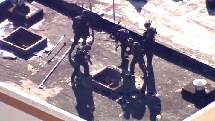 Oakland SWAT Officers Surround Warehouse, Detain Burglary Suspect - CBS ...