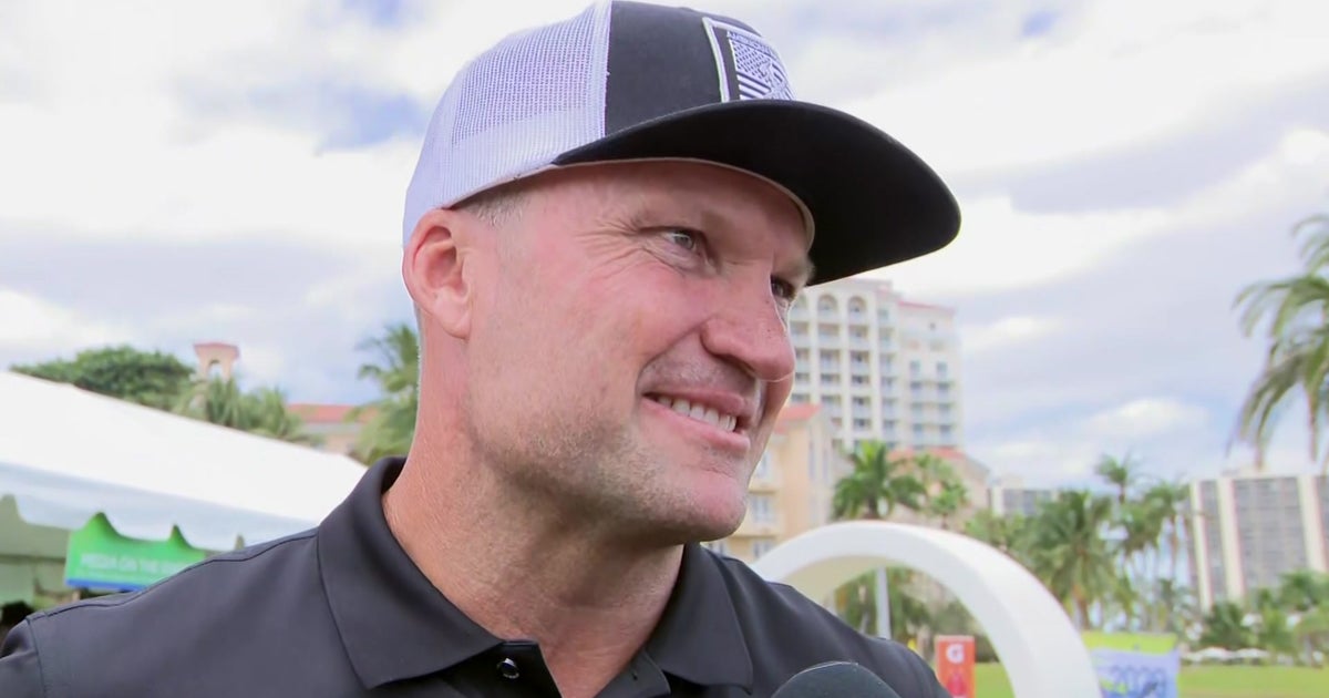 Former Miami Dolphins LB Zach Thomas 'Honored & Humbled' To Be Hall Of ...