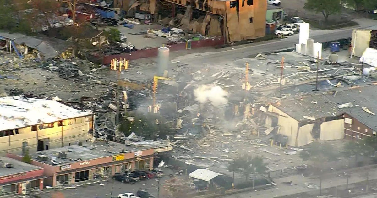 Houston explosion at warehouse leaves at least 2 dead today - CBS News