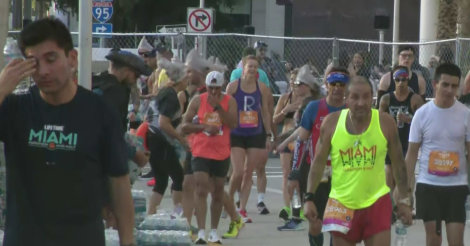 Thousands Of Runners Flock To 18th Annual Life Time Miami Marathon ...