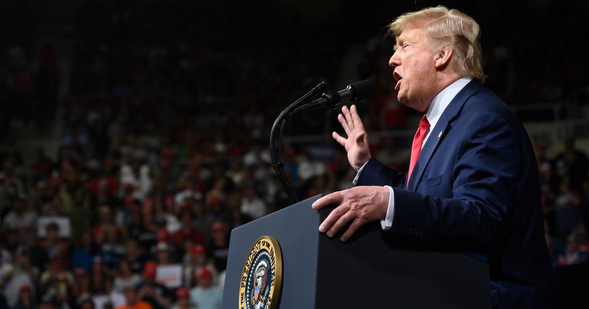 Trump rally Phoenix: Trump takes aim at Democratic rivals at Arizona ...