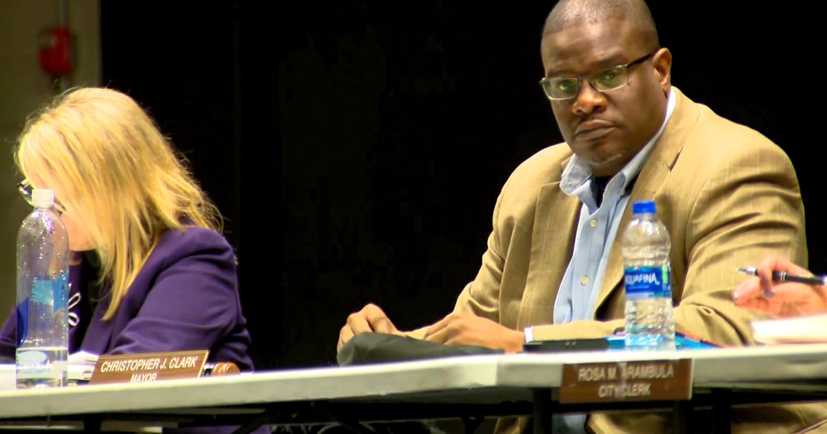 Harvey City Council Votes To Reverse Ordinance Restricting Liquor Sales ...