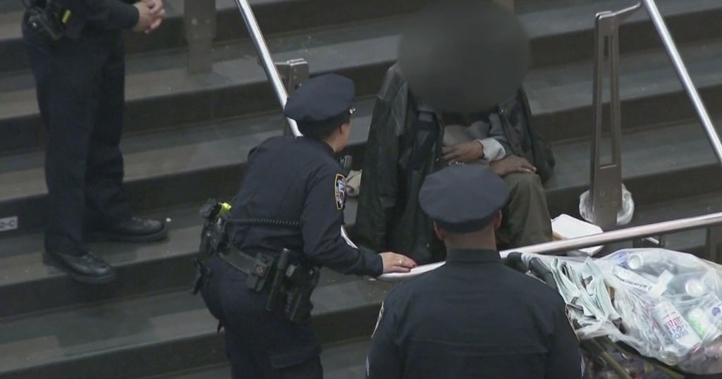 NYPD Eliminates Homeless Outreach And Shelter Security Unit - CBS New York