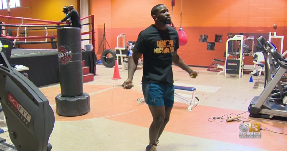 Boxer Demond Nicholson Battling Back After Kidney Failure - CBS Baltimore