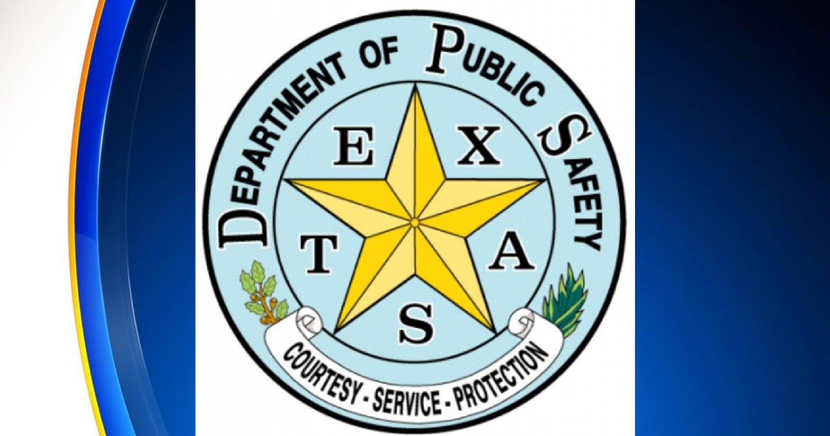 Carrollton Driver License Office Employee 1 Of 2 From DPS With ...