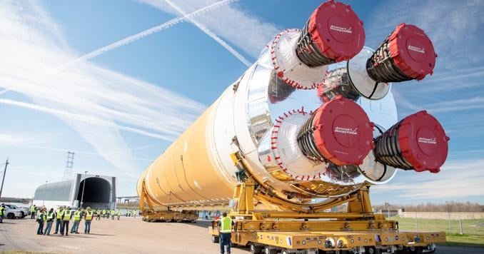 NASA suspends work on moon rocket, capsule due to COVID-19 threat - CBS ...