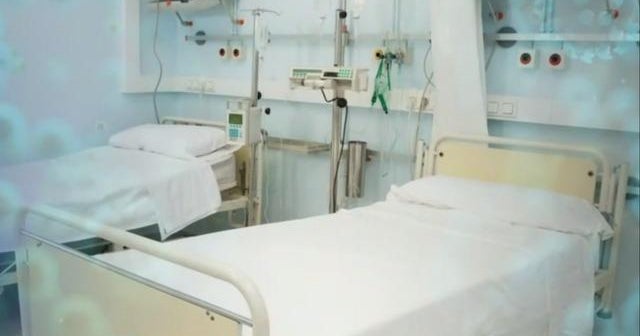 ICU units are at "full capacity," Atlanta mayor warns - CBS News