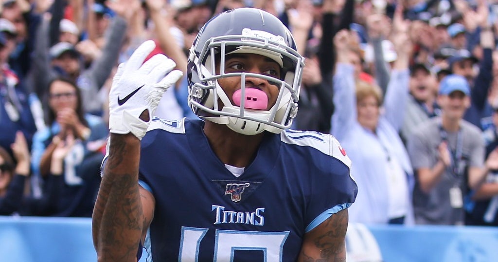 UMass Alum Tajae Sharpe Signs 1-Year Deal With Vikings - CBS Boston