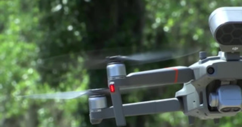 Police Departments Use Drones To Enforce Social Distancing - CBS Chicago