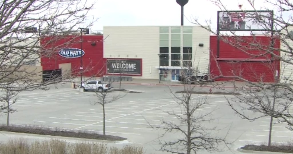 Nebraska Outdoor Outlet Mall Plans To Reopen Before State's Coronavirus ...