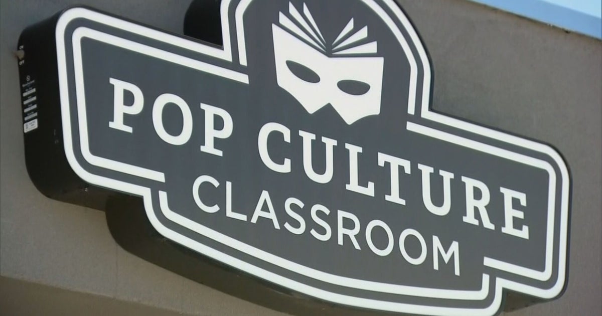 Pop Culture Classroom Gives Away Graphic Novels To Give Kids A Break ...