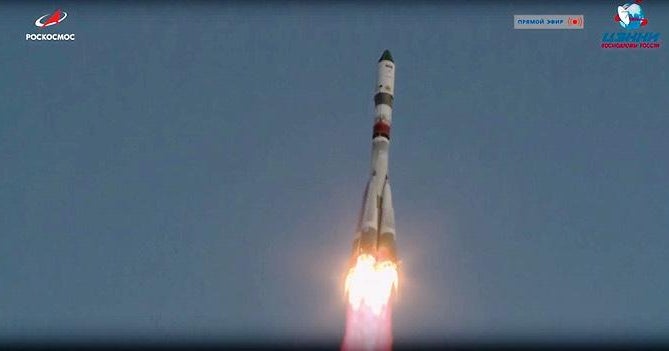 Russian Progress cargo ship delivers 2.8 tons of supplies to space ...