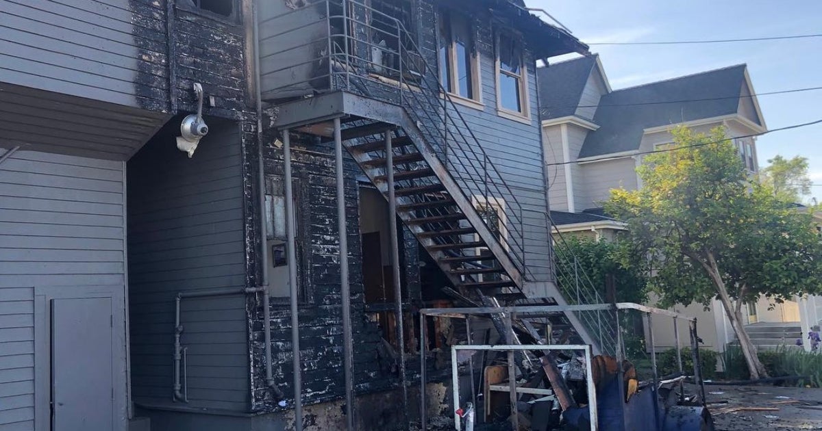 Downtown Modesto Building Damaged In Fire - CBS Sacramento