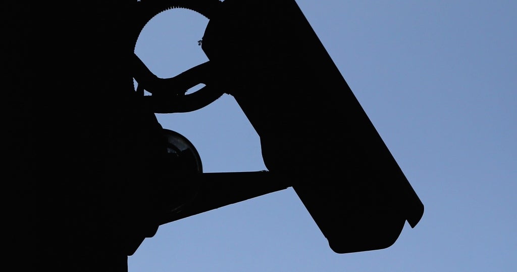 'I Was Going To Die': Video Shows Neighbor Performing Heimlich Maneuver ...