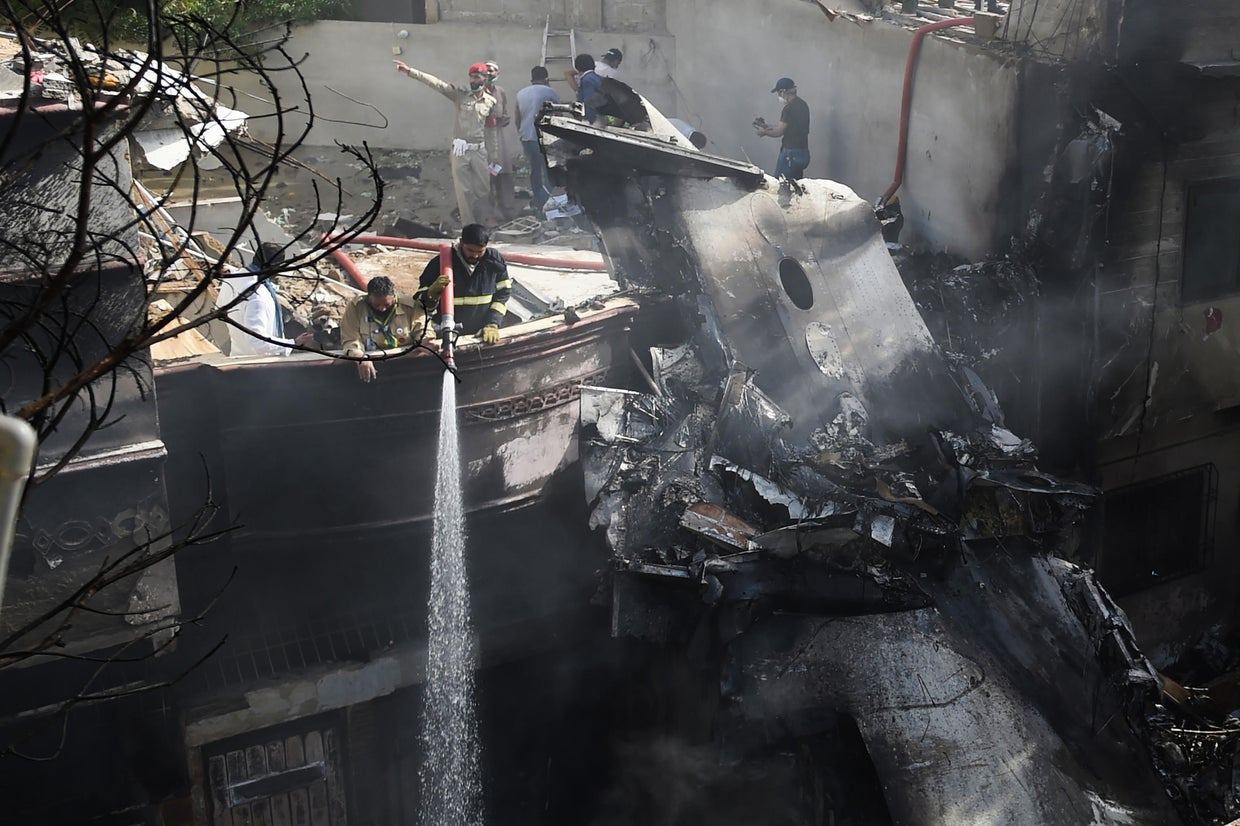 Pakistan International Airlines plane crashes in Karachi with 98 people ...