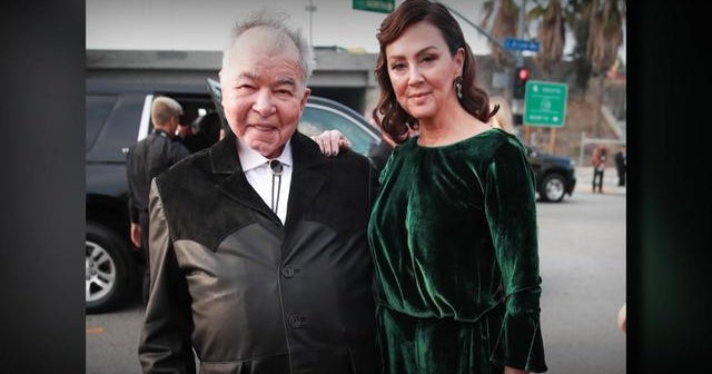 John Prine's widow on losing her husband to the coronavirus and tribute ...