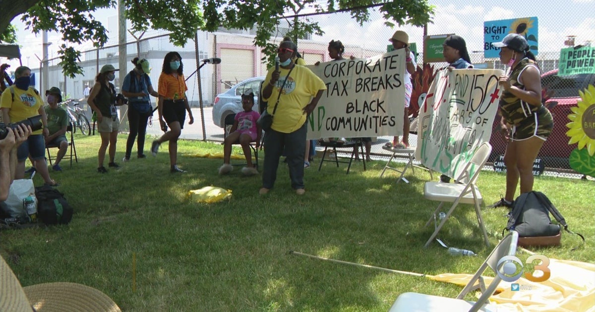 Group Protesting Environmental Racism Marches To Site Of Former PES ...