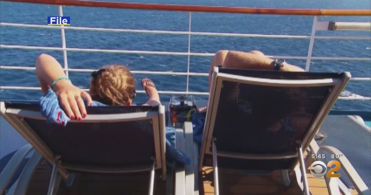 Consumers Still Waiting On Refunds For Canceled Trips, Events Months ...