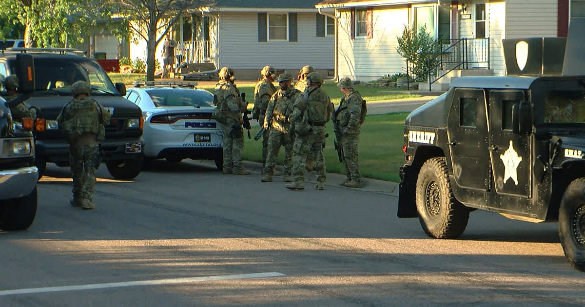 SWAT Team Negotiates With Armed Suspect In Spring Lake Park - CBS Minnesota