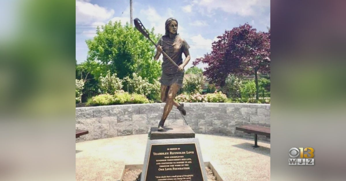 New Statue At US Lacrosse HQ In Baltimore County Honors Yeardley Love ...