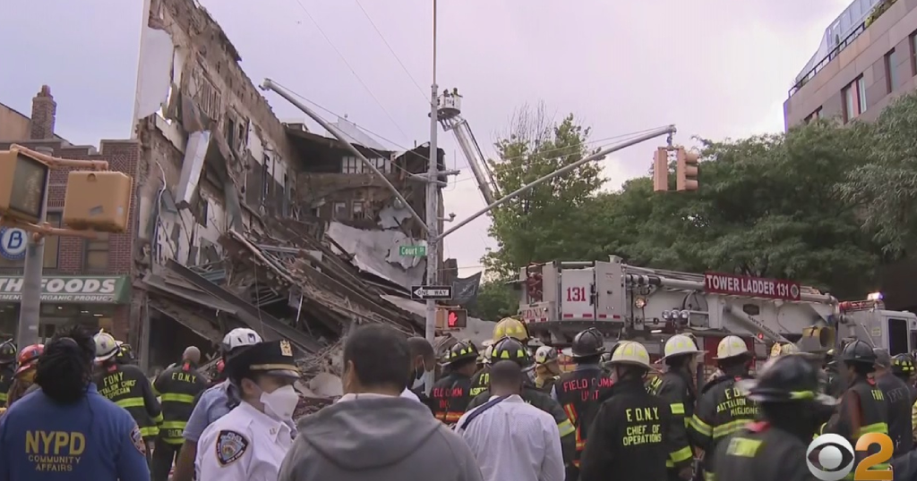 3-Story Building Collapse Sends People Scrambling For Cover In Brooklyn ...