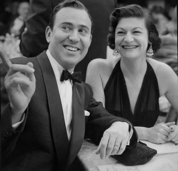 The essence of comedy giant Carl Reiner - CBS News