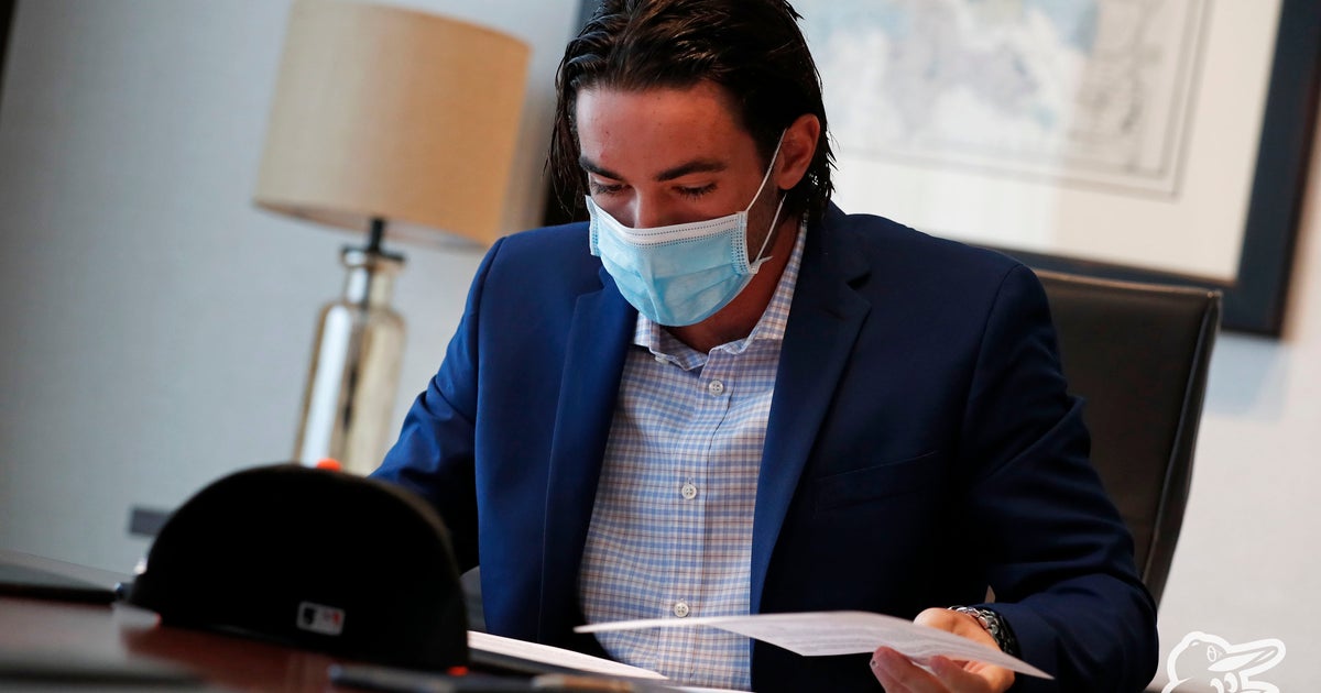 O's Sign 2020 Draft Picks Anthony Servideo, Coby Mayo - CBS Baltimore