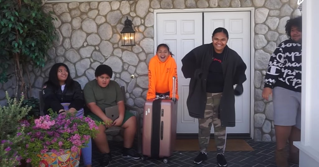 Pittsburgh Steelers WR JuJu Smith-Schuster Surprises Family With New ...