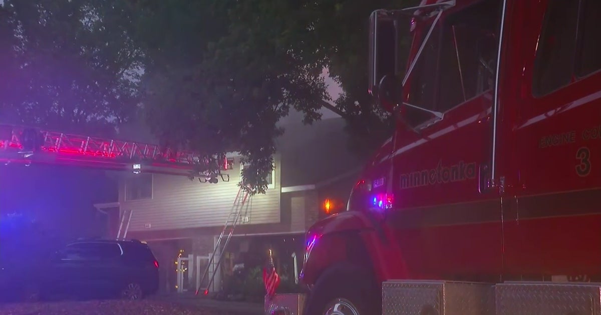 None Hurt In Minnetonka Duplex Fire - CBS Minnesota