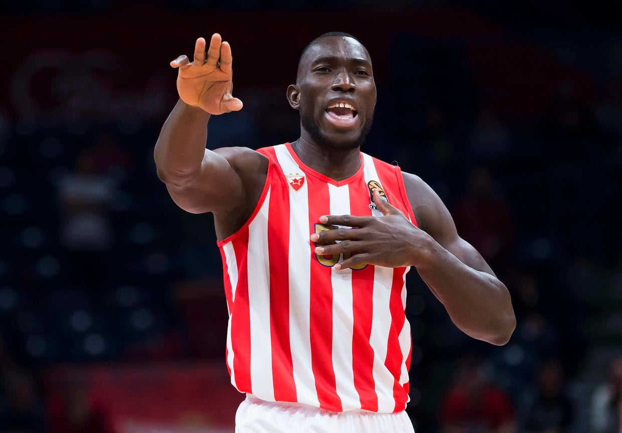 Former Florida State center Michael Ojo dies after collapsing during ...