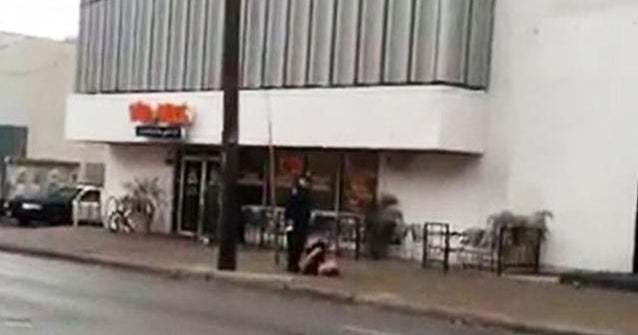 Texas jogger arrested for jaywalking - CBS News