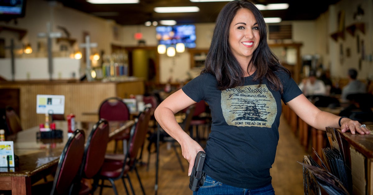 Rep. Lauren Boebert closes Shooter's Grill on Western Slope - CBS Colorado