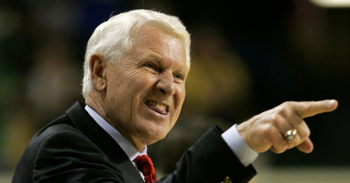 Lute Olson, Hall of Fame coach and Arizona icon, dies at 85 - CBS News