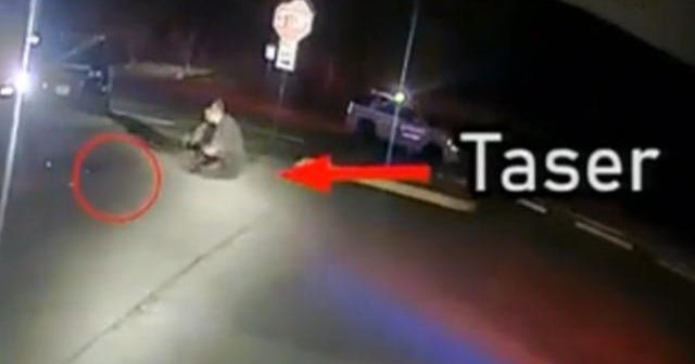 4 Houston Officers Fired After Fatal Shooting Cbs News
