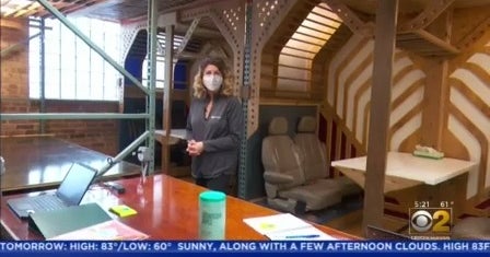 A Look Inside A Supervised Remote Learning Center In Chicago Cbs Chicago