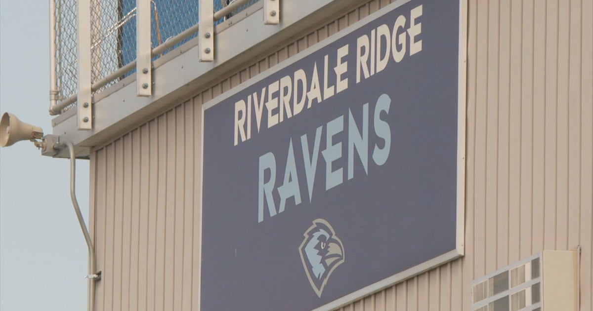 'Do It Now': Riverdale Ridge Ravens Prepare For Fall Football - CBS ...