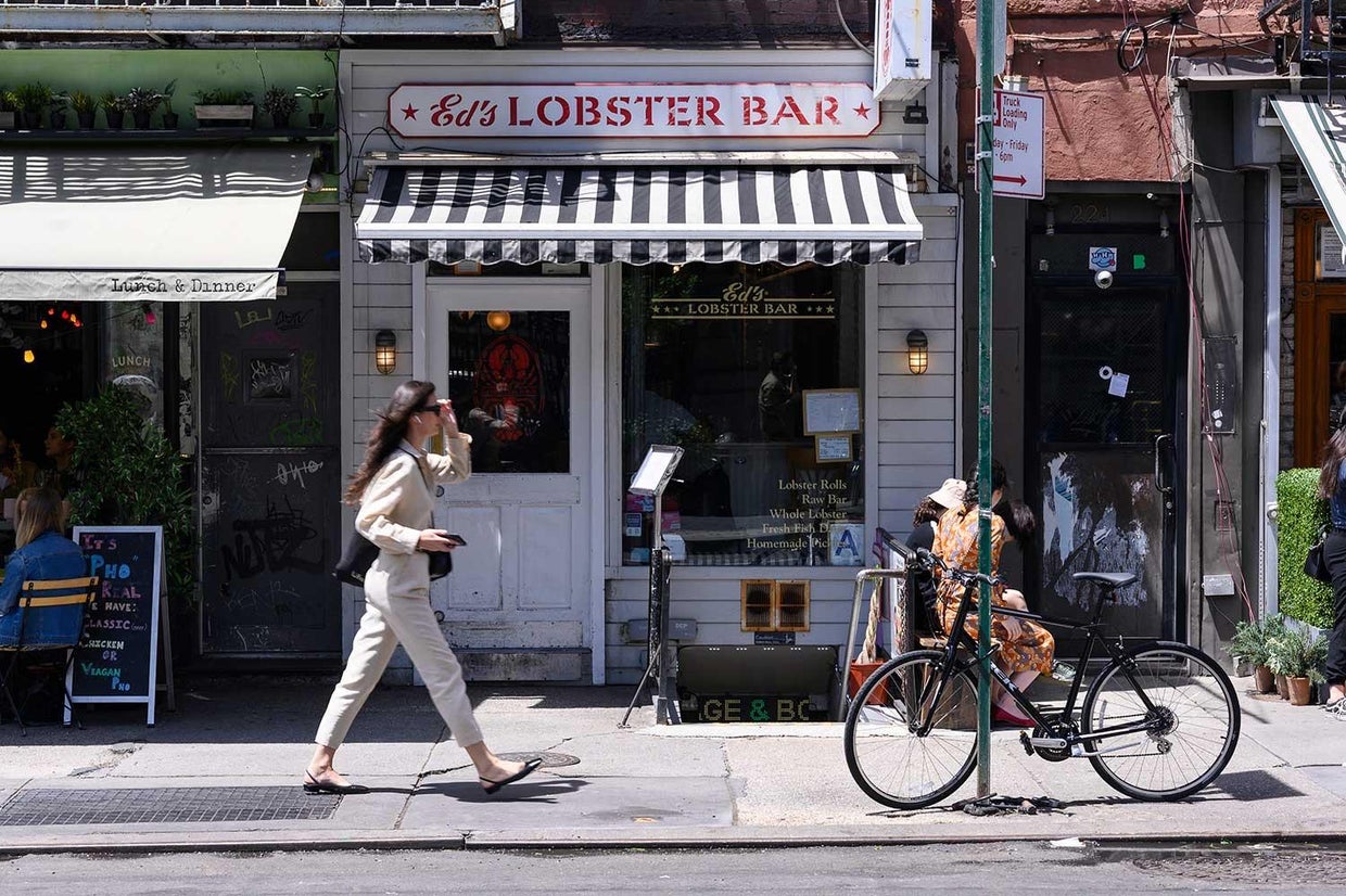 6 months after COVID-19 blitzed New York, weary restaurant owner still ...