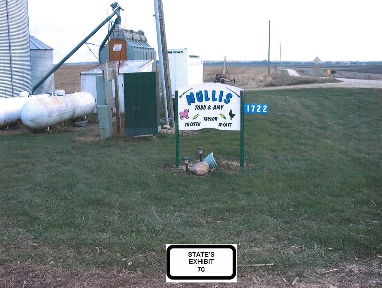 Evidence in the Amy Mullis corn rake murder case