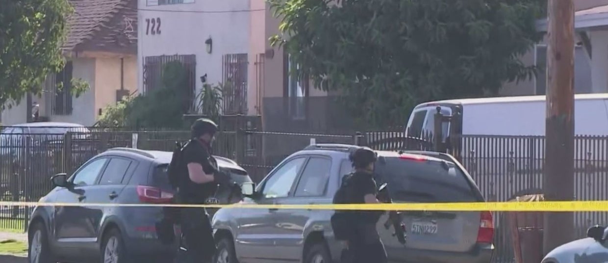 Armed Man Holed Up In South LA Apartment Surrenders After SWAT Standoff ...