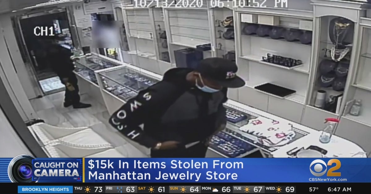 NYPD: Suspect Caught On Camera Posing As Customer, Stealing $15,000 ...