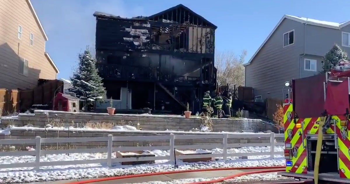 2 Injured In Arapahoe County House Fire That Sent Up Lots Of Smoke ...