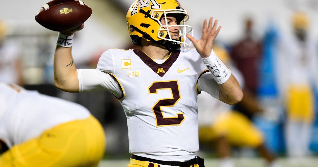 Grieving QB Tanner Morgan Values Support From Gopher Teammates - CBS ...