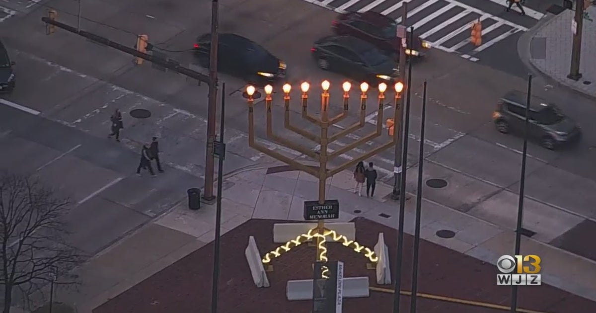 Hanukkah Begins Thursday With Menorah Lighting - CBS Baltimore