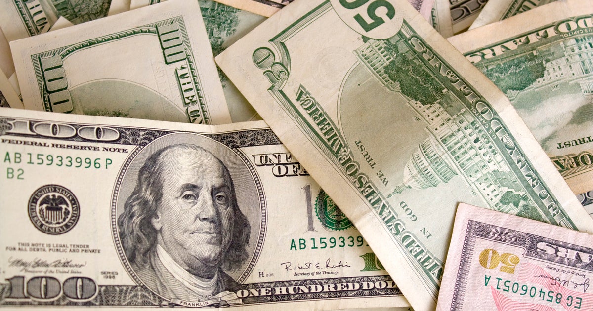 Florida's Minimum Wage Goes To $8.65 In January - CBS Miami