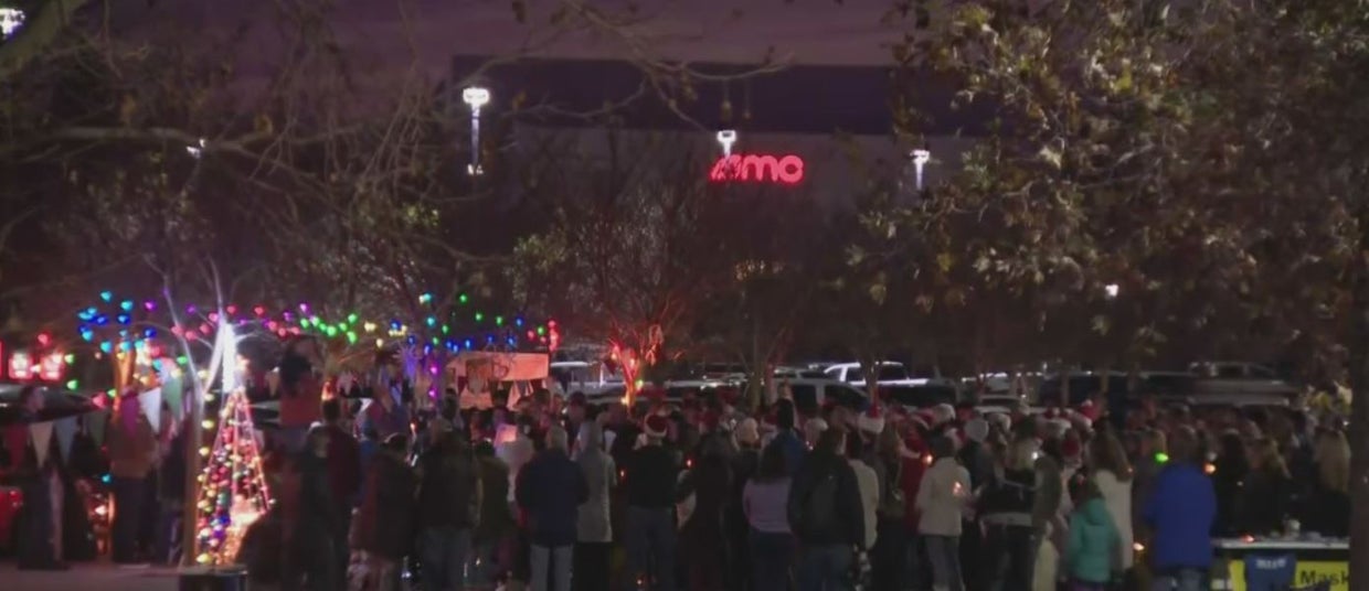 Kirk Cameron, Large Group Of Carolers Protest Stay-At-Home Order In ...