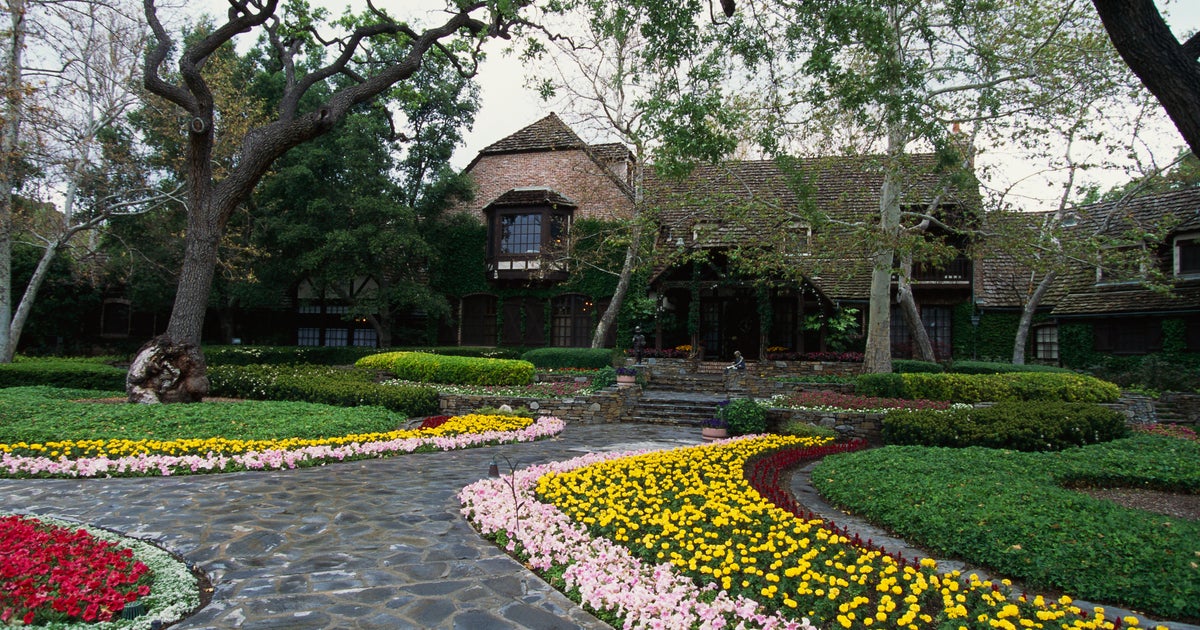 Report: Michael Jackson's Neverland Ranch Sells For $22M - CBS Los Angeles