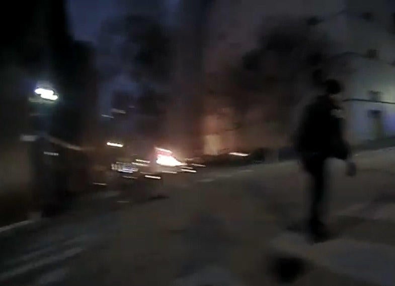 Dramatic video captures officers comment on RV warning moments before ...