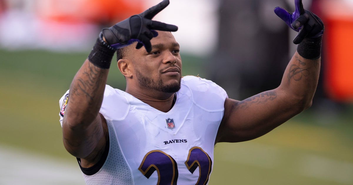 Cornerback Jimmy Smith Signs 1-Year Contract Extension With Ravens ...