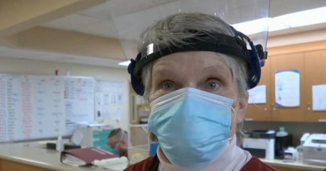 Chaplain provides prayers to sick and dying COVID patients - CBS News