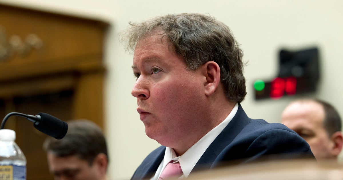 James McHenry, Trump-era head of immigration courts, to step down - CBS ...